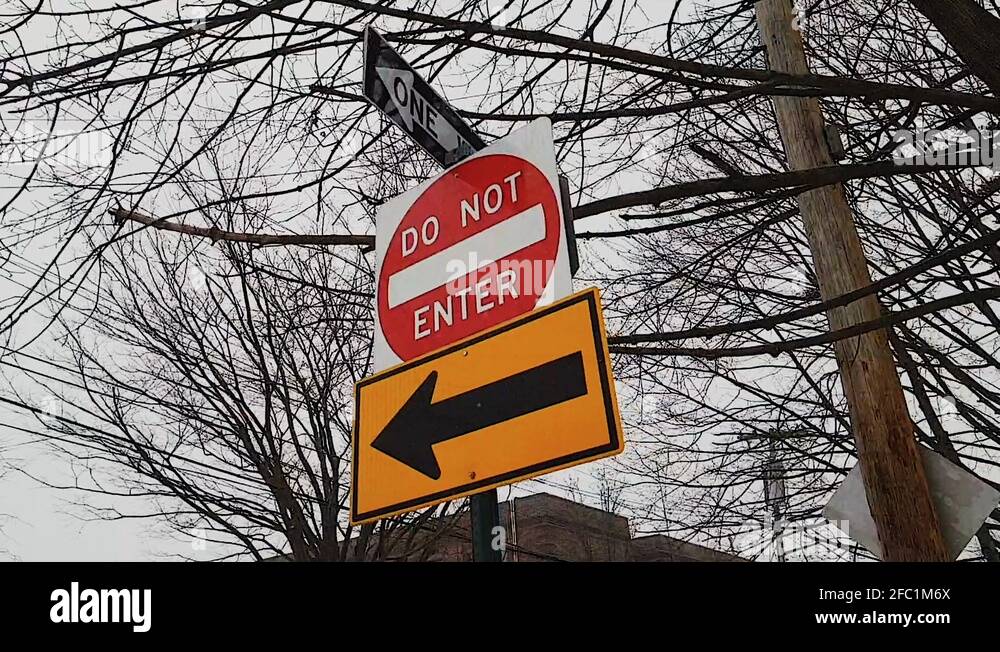 One way access Stock Videos & Footage - HD and 4K Video Clips - Alamy