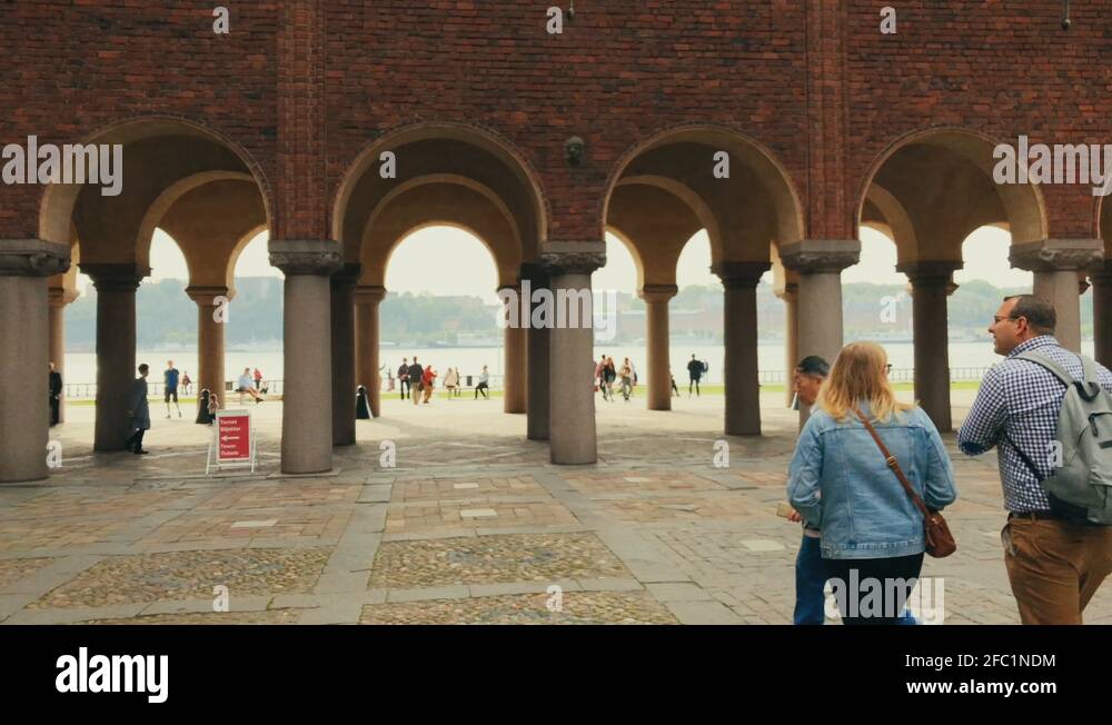 Sliding pillar Stock Videos & Footage - HD and 4K Video Clips - Alamy