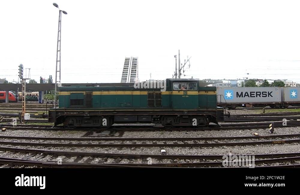 Railway buffer stop Stock Videos & Footage - HD and 4K Video Clips - Alamy