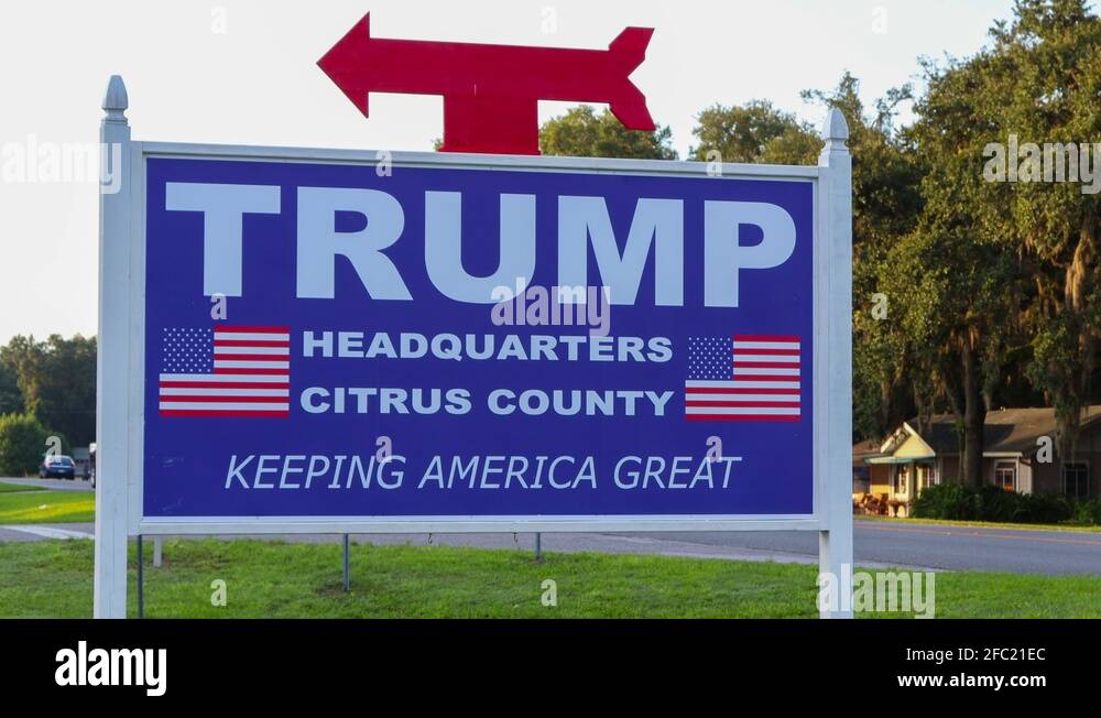 Trump campaign sign Stock Videos & Footage - HD and 4K Video Clips - Alamy