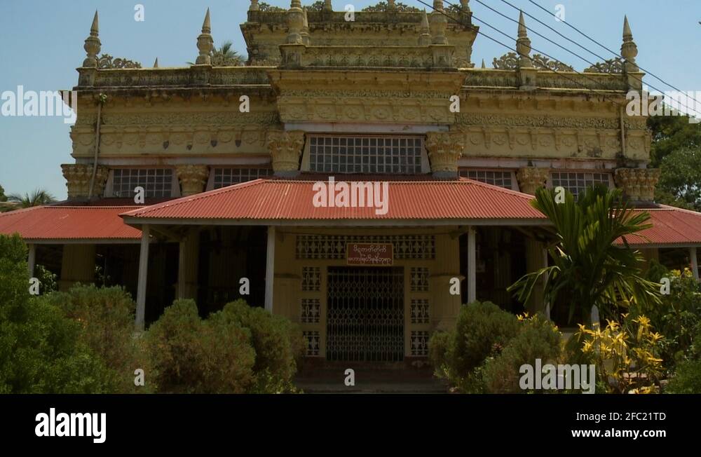 Buddhist museum Stock Videos & Footage - HD and 4K Video Clips - Alamy