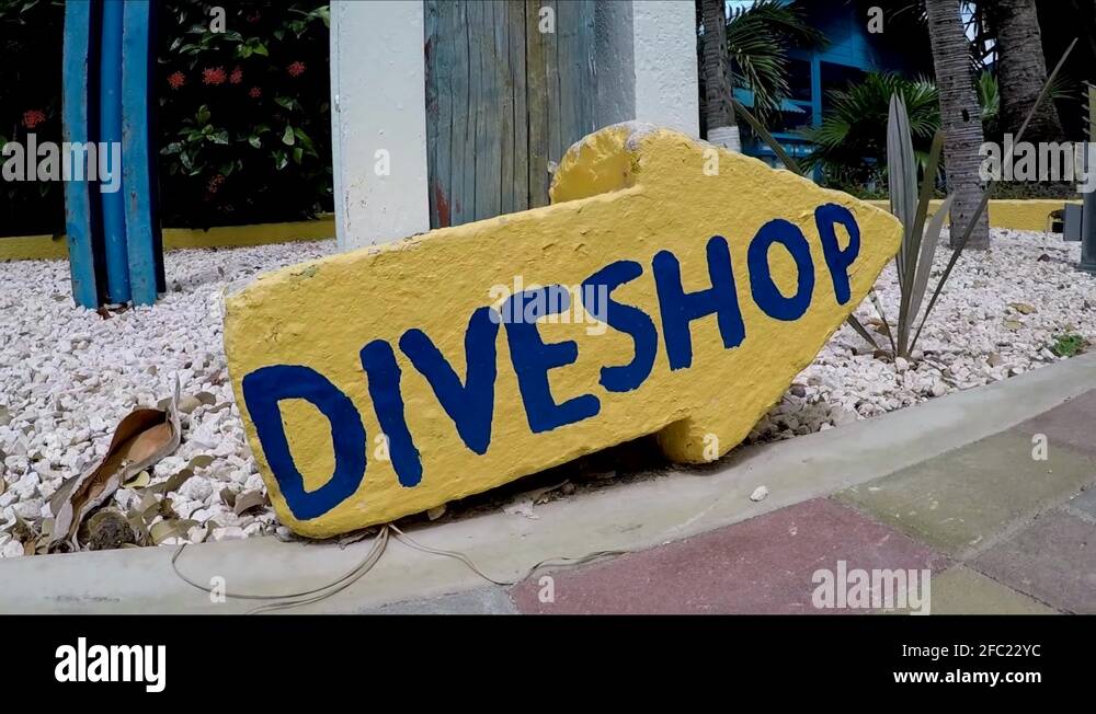 Direction stone Stock Videos & Footage - HD and 4K Video Clips - Alamy