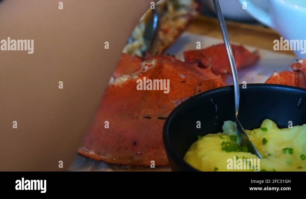 Lobster meat Stock Videos & Footage - HD and 4K Video Clips - Alamy