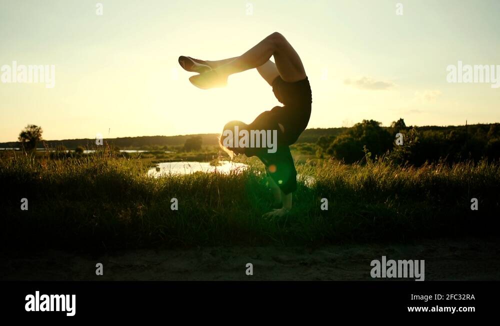 Knees bent back Stock Videos & Footage - HD and 4K Video Clips - Alamy