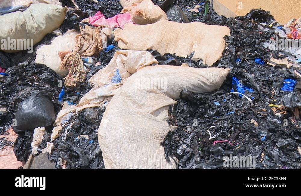 Recycling vertical Stock Videos & Footage - HD and 4K Video Clips - Alamy