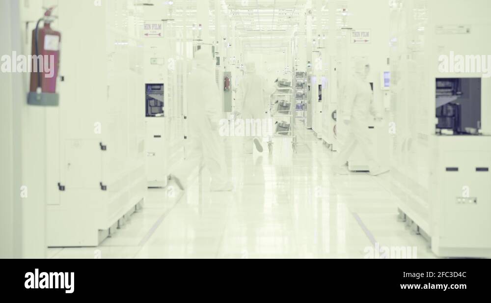 Clean room manufacturing of silicon wafers for the semiconductors ...