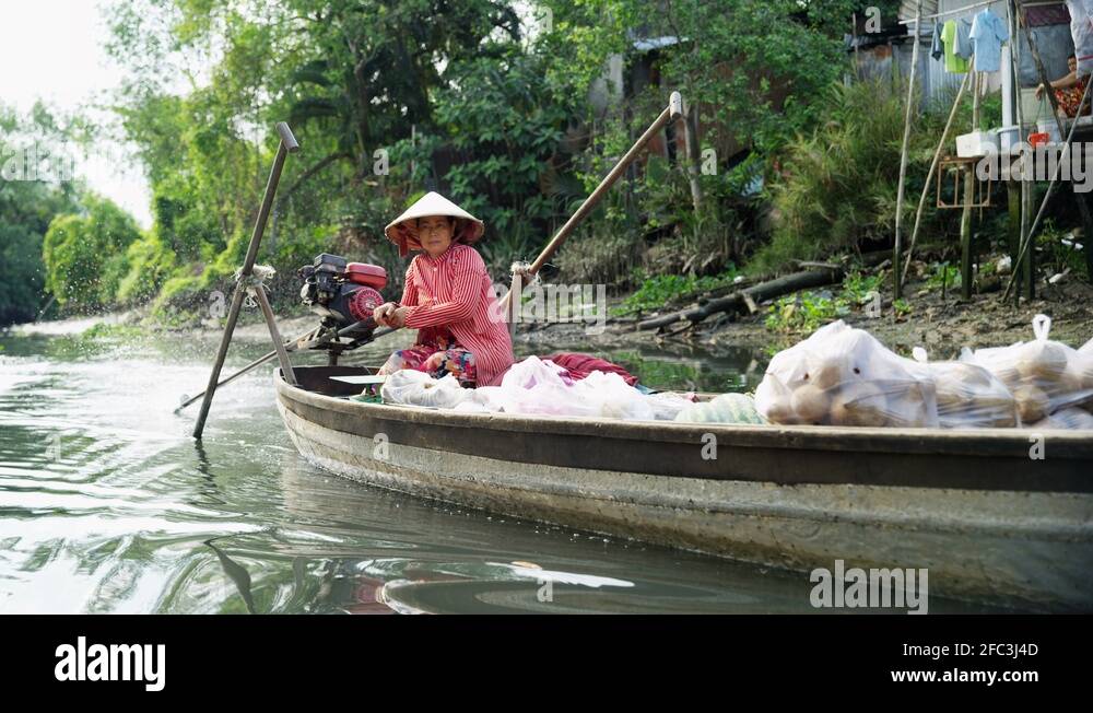 Boat trader Stock Videos & Footage - HD and 4K Video Clips - Alamy