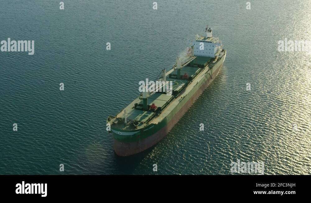 Super tanker boat Stock Videos & Footage - HD and 4K Video Clips - Alamy