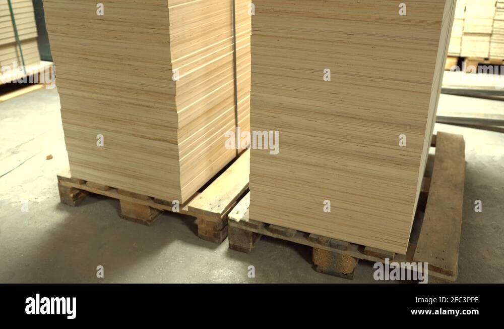 Pallet boards Stock Videos & Footage - HD and 4K Video Clips - Alamy