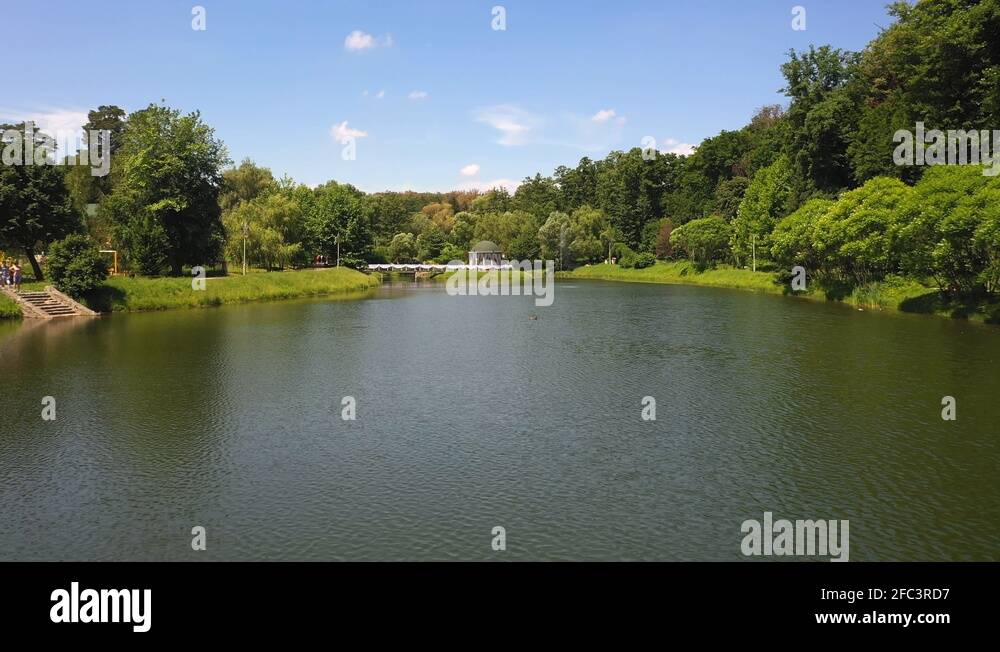 Birds pavilion Stock Videos & Footage - HD and 4K Video Clips - Alamy