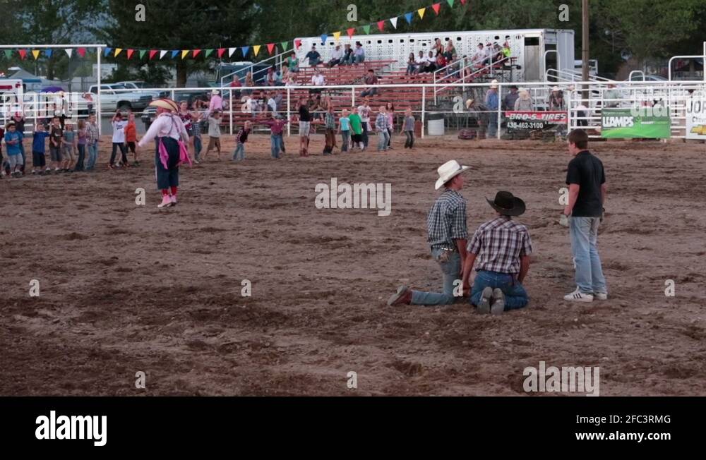 Pig chase Stock Videos & Footage - HD and 4K Video Clips - Alamy