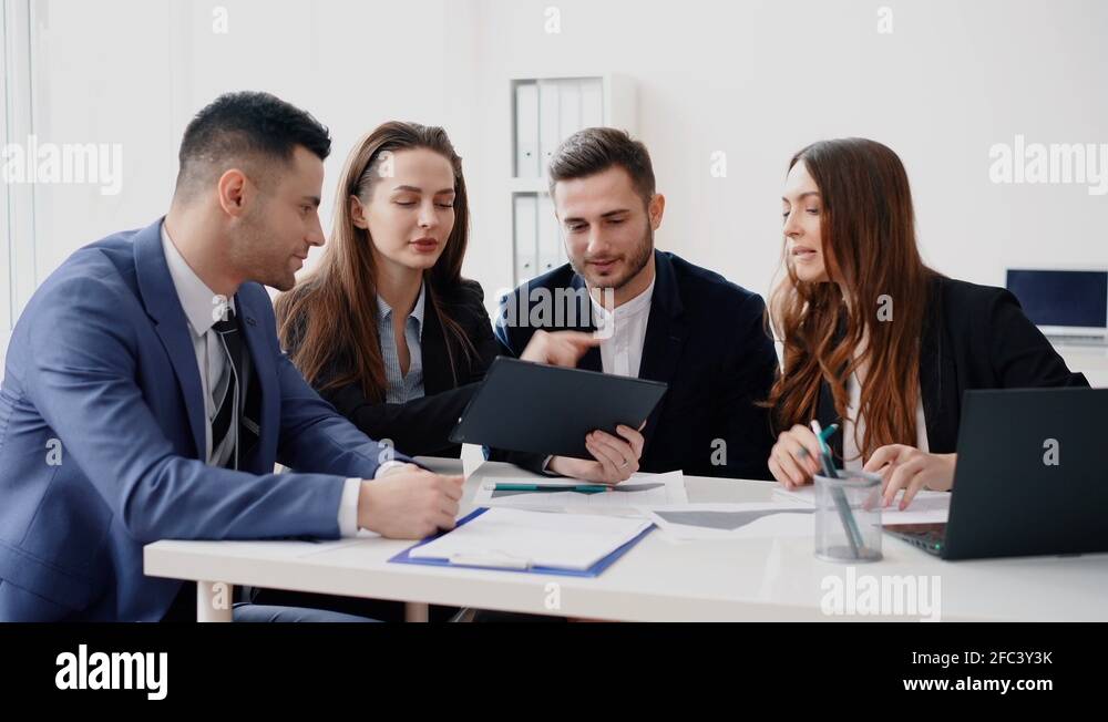 Diversity people discussion Stock Videos & Footage - HD and 4K Video ...