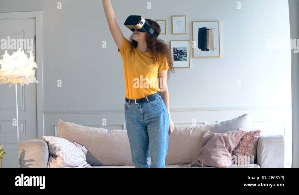 Move arms Stock Videos & Footage - HD and 4K Video Clips - Alamy