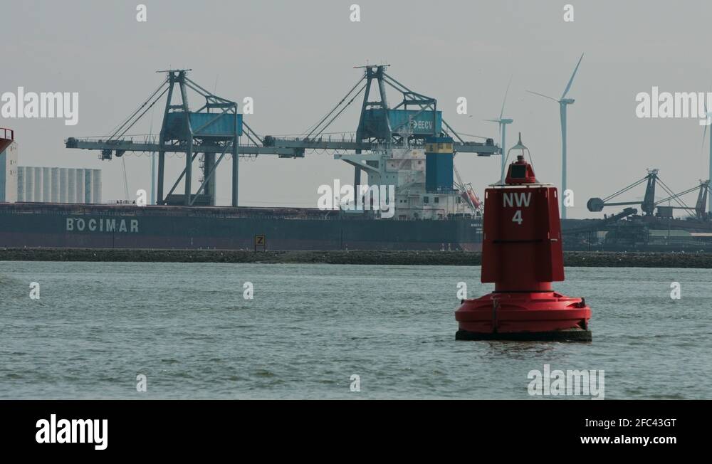 Close in view port Stock Videos & Footage - HD and 4K Video Clips - Alamy