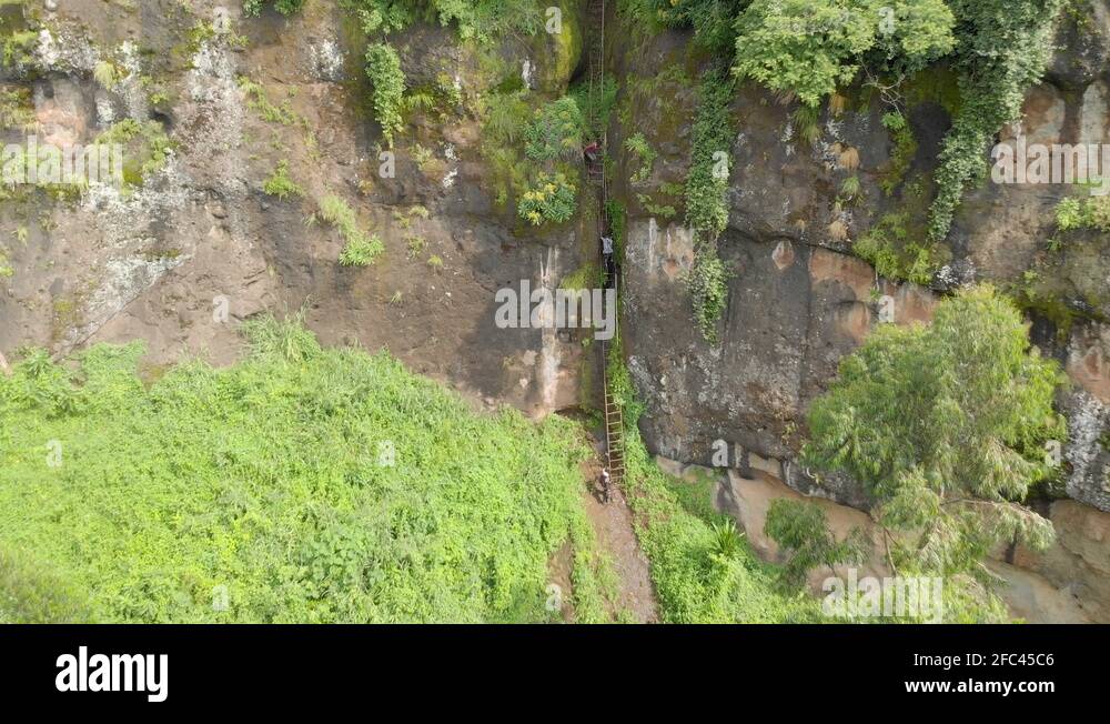 Dangerous to climb Stock Videos & Footage - HD and 4K Video Clips - Alamy