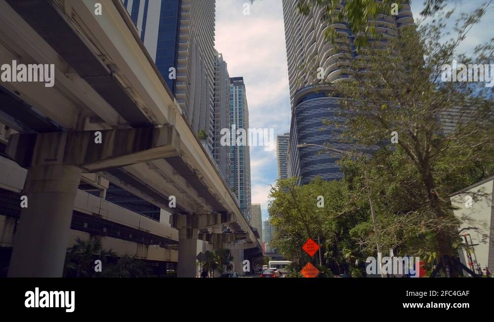 Brickell Metrorail tram rail Miami 4k Stock Video Footage - Alamy
