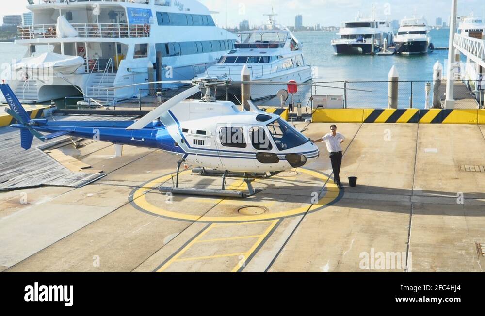 Pilot waiting Stock Videos & Footage - HD and 4K Video Clips - Alamy