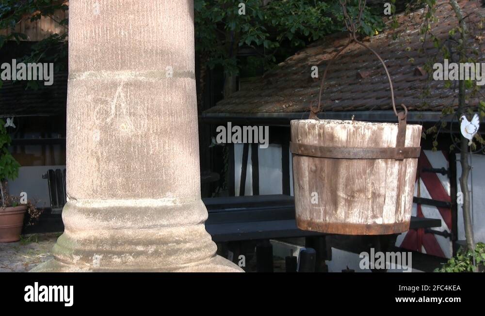 Fountain column Stock Videos & Footage - HD and 4K Video Clips - Alamy