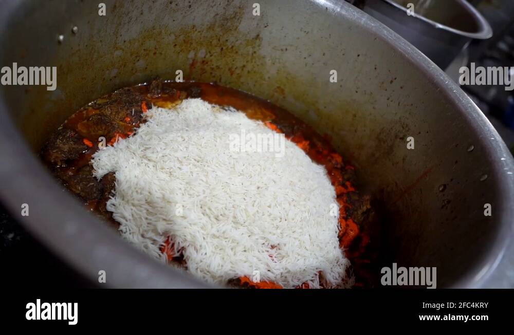 Rice based dish Stock Videos & Footage - HD and 4K Video Clips - Alamy