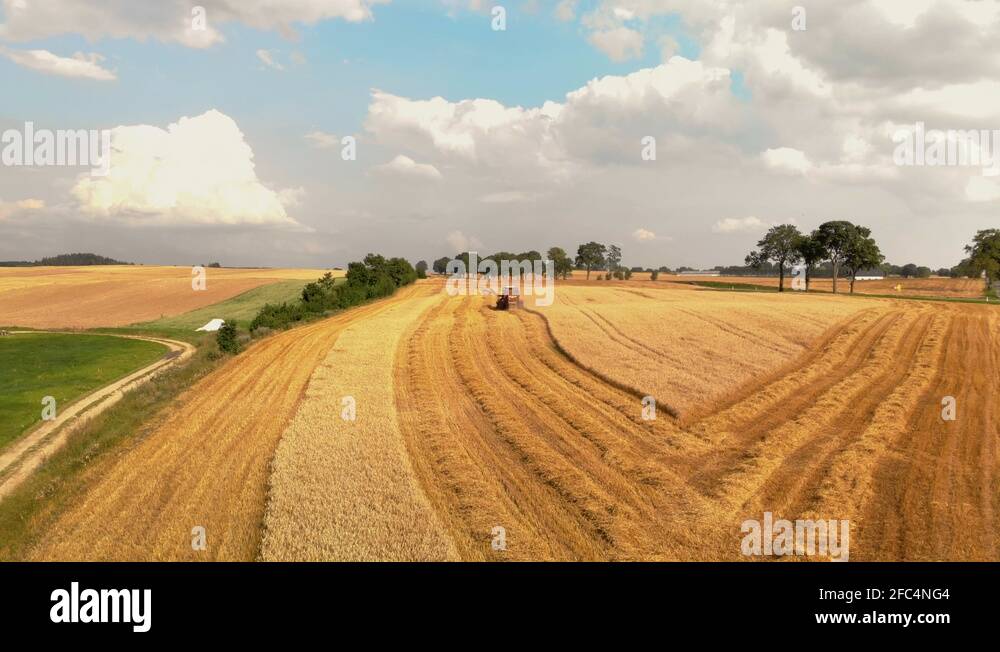 Farming the great plains Stock Videos & Footage - HD and 4K Video Clips ...