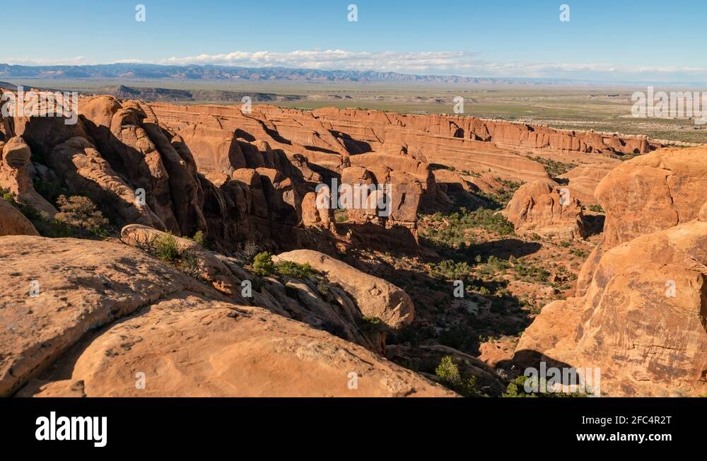 Expansive arches Stock Videos & Footage - HD and 4K Video Clips - Alamy