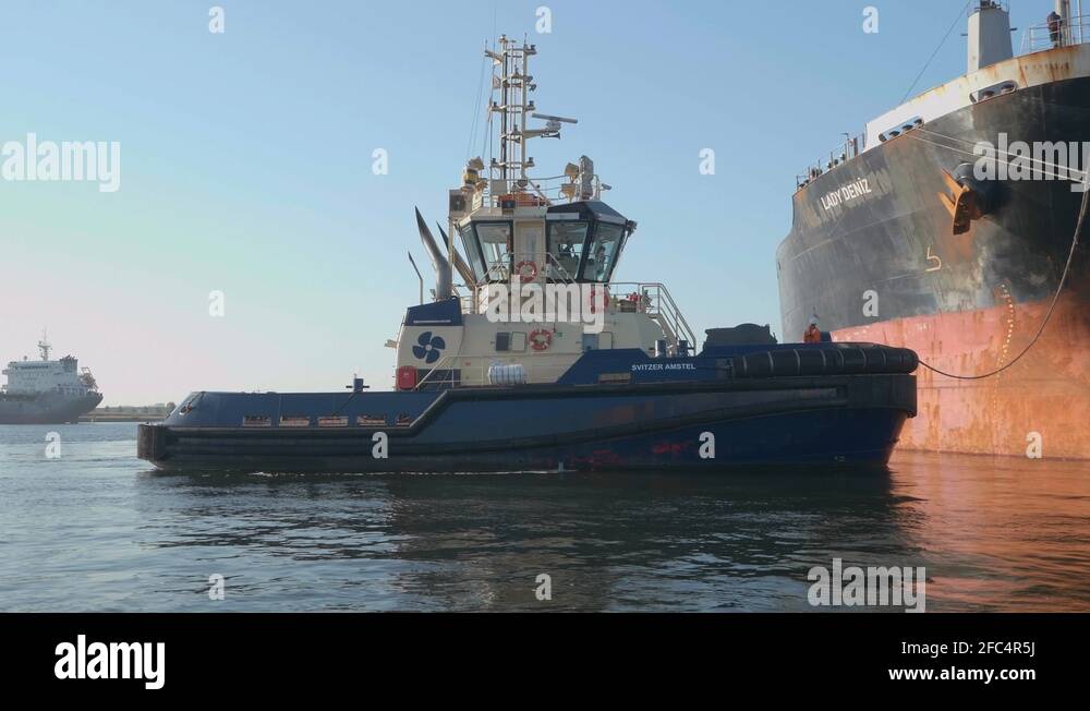 Bulk carrier Lady Deniz in 4K Stock Video Footage - Alamy