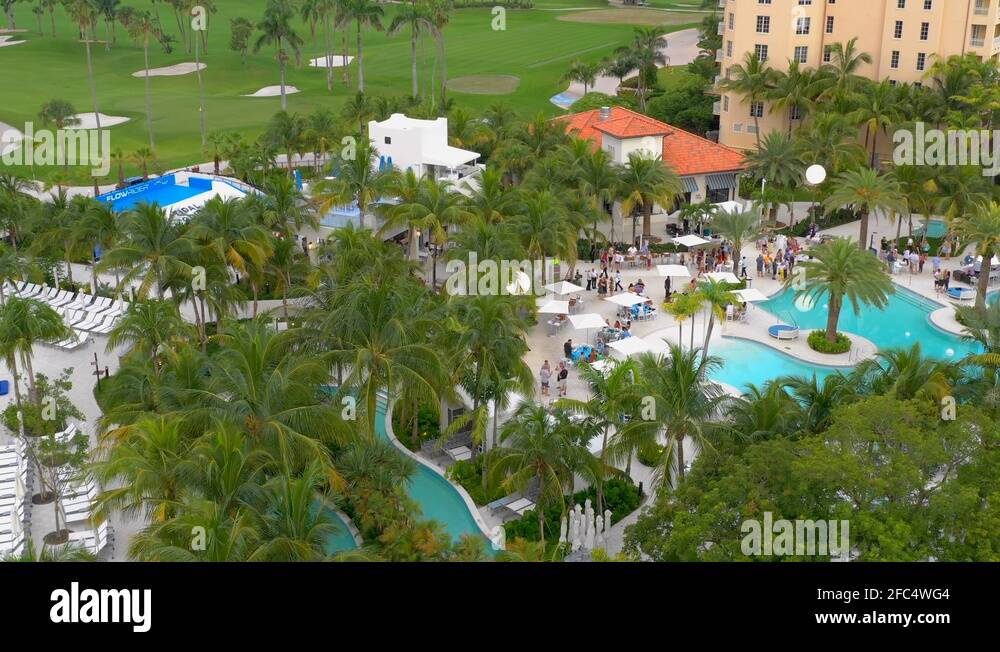 Pool party scene Stock Videos & Footage - HD and 4K Video Clips - Alamy