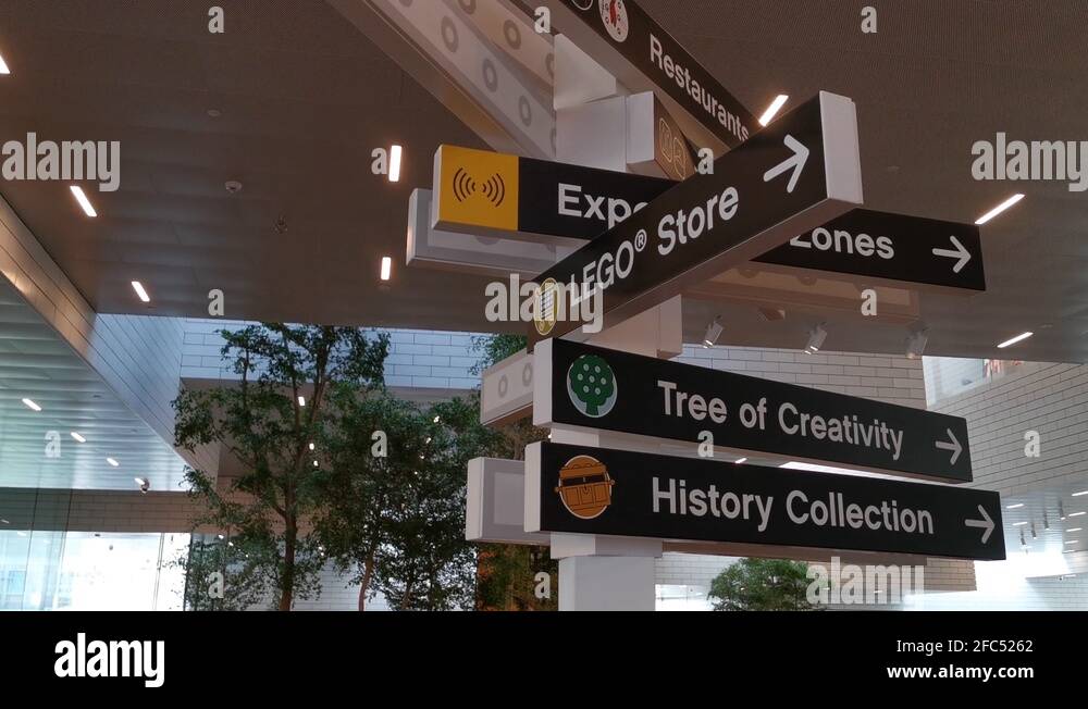 Street names signs Stock Videos & Footage - HD and 4K Video Clips - Alamy