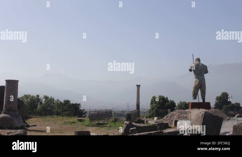 Icarus and daedalus Stock Videos & Footage - HD and 4K Video Clips - Alamy