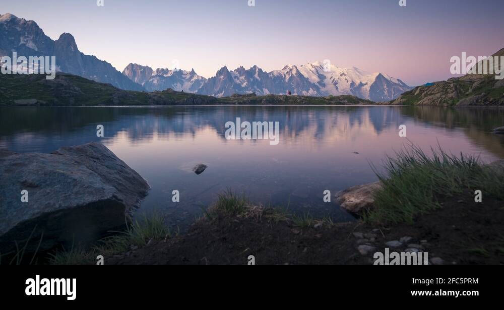 Trail chamonix Stock Videos & Footage - HD and 4K Video Clips - Alamy
