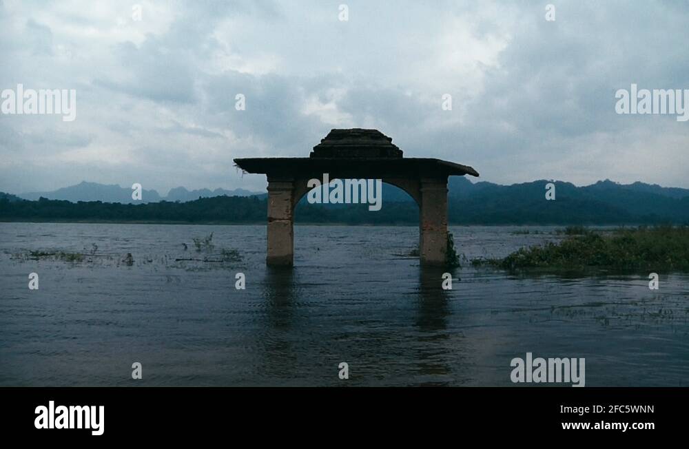 Sunken temple Stock Videos & Footage - HD and 4K Video Clips - Alamy