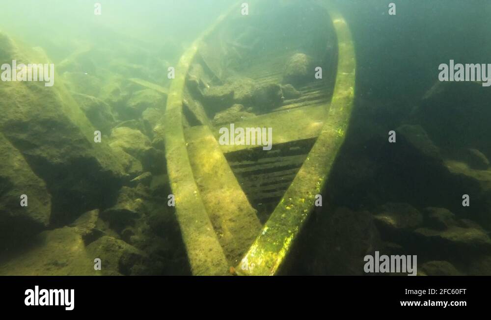 Sunken canoe Stock Videos & Footage - HD and 4K Video Clips - Alamy