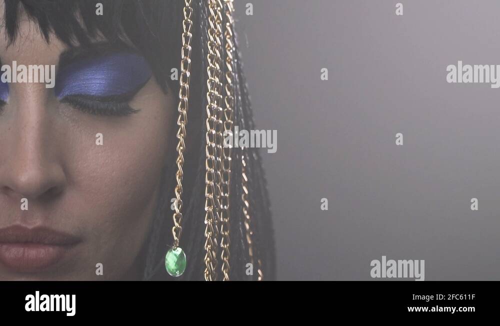 Cleopatra eyes Stock Videos & Footage - HD and 4K Video Clips - Alamy