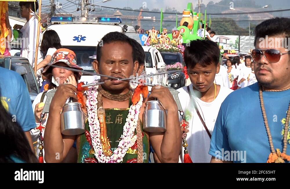 Extreme piercing Stock Videos & Footage - HD and 4K Video Clips - Alamy