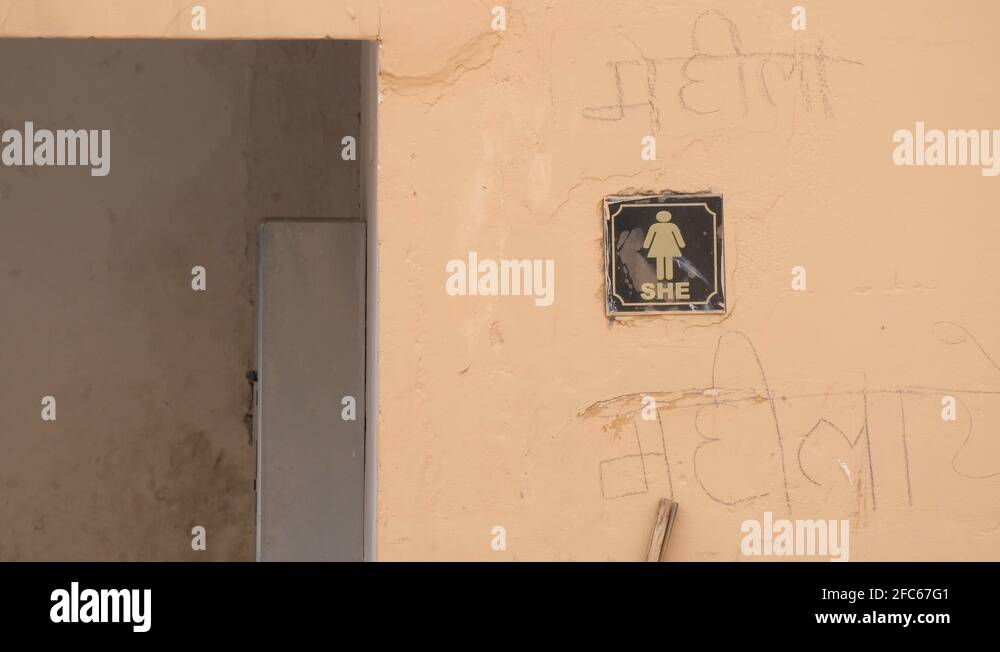 Graffiti toilet Stock Videos & Footage - HD and 4K Video Clips - Alamy
