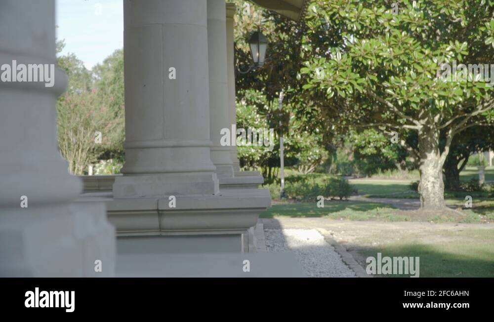 Tuscan style columns Stock Videos & Footage - HD and 4K Video Clips - Alamy