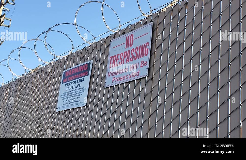 Fence signs Stock Videos & Footage - HD and 4K Video Clips - Alamy