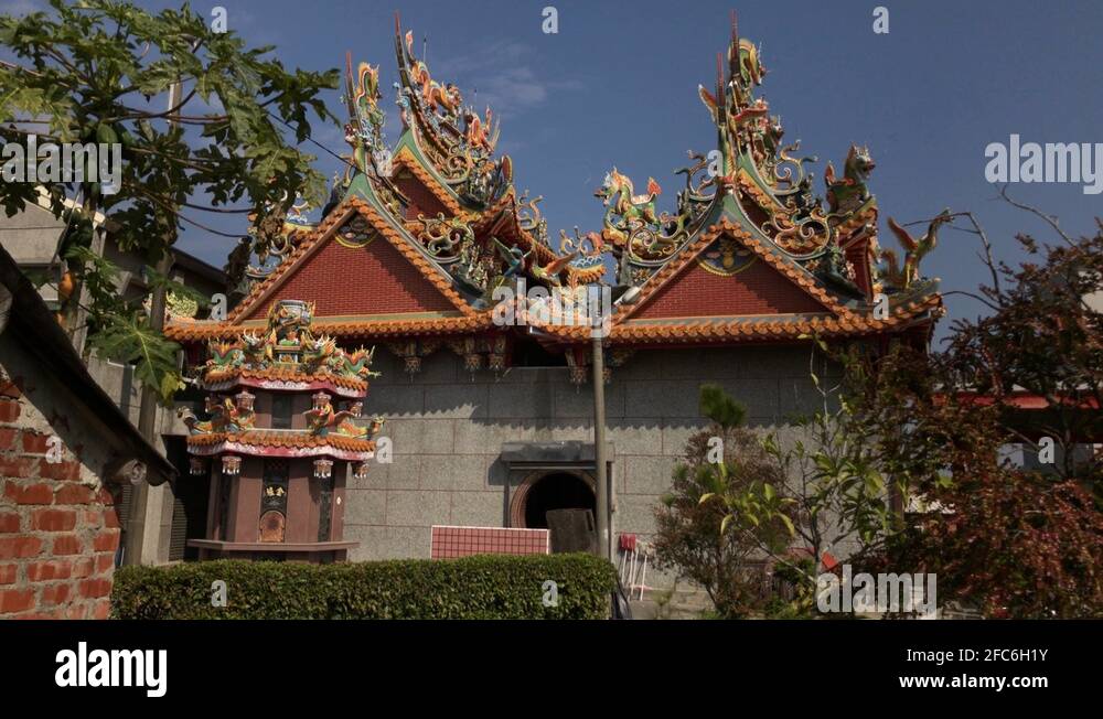 Small chinese temple Stock Videos & Footage - HD and 4K Video Clips - Alamy