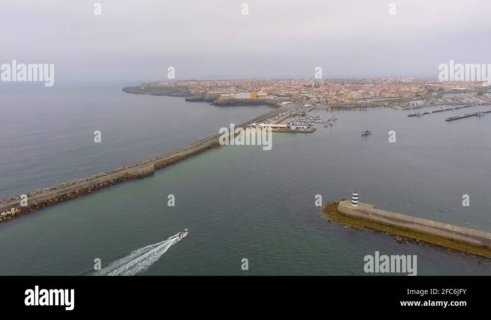 Portal boat Stock Videos & Footage - HD and 4K Video Clips - Alamy