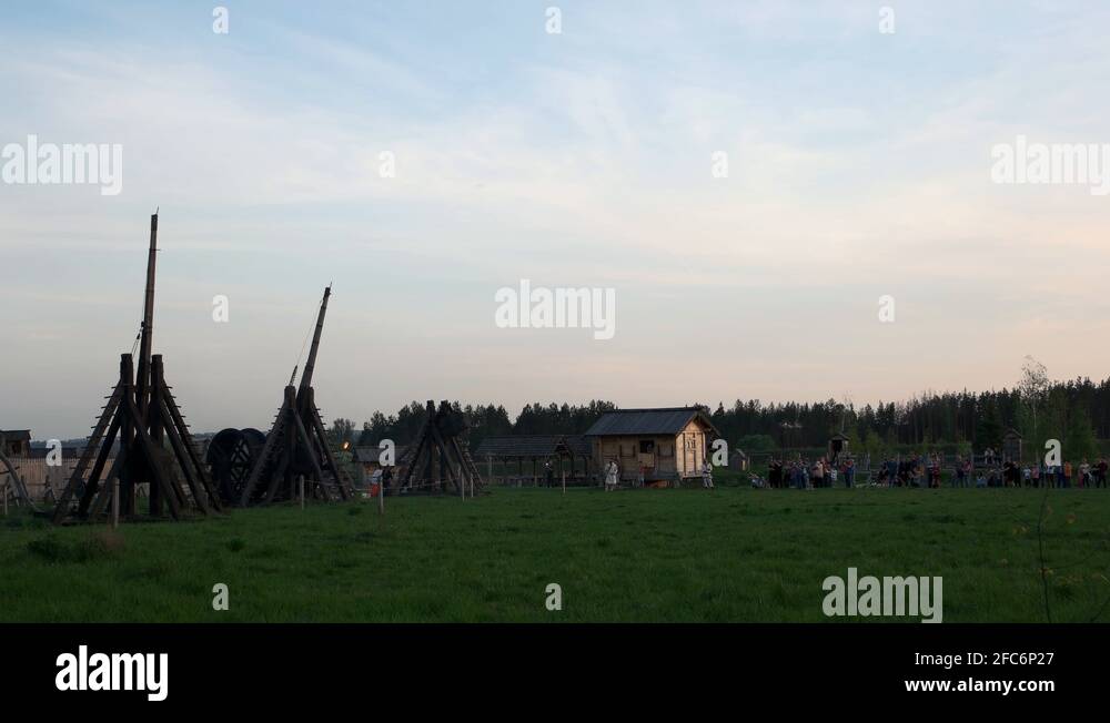 Medieval war machine Stock Videos & Footage - HD and 4K Video Clips - Alamy