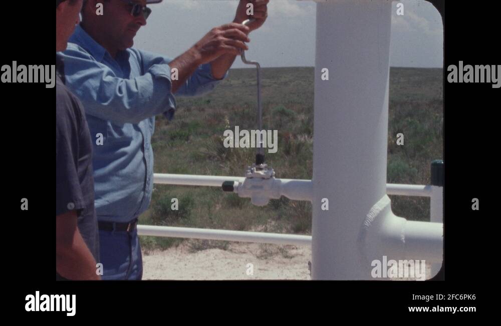 Crank pipes Stock Videos & Footage - HD and 4K Video Clips - Alamy