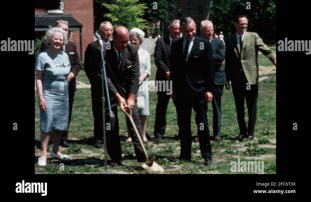 Groundbreaking architecture Stock Videos & Footage - HD and 4K Video ...