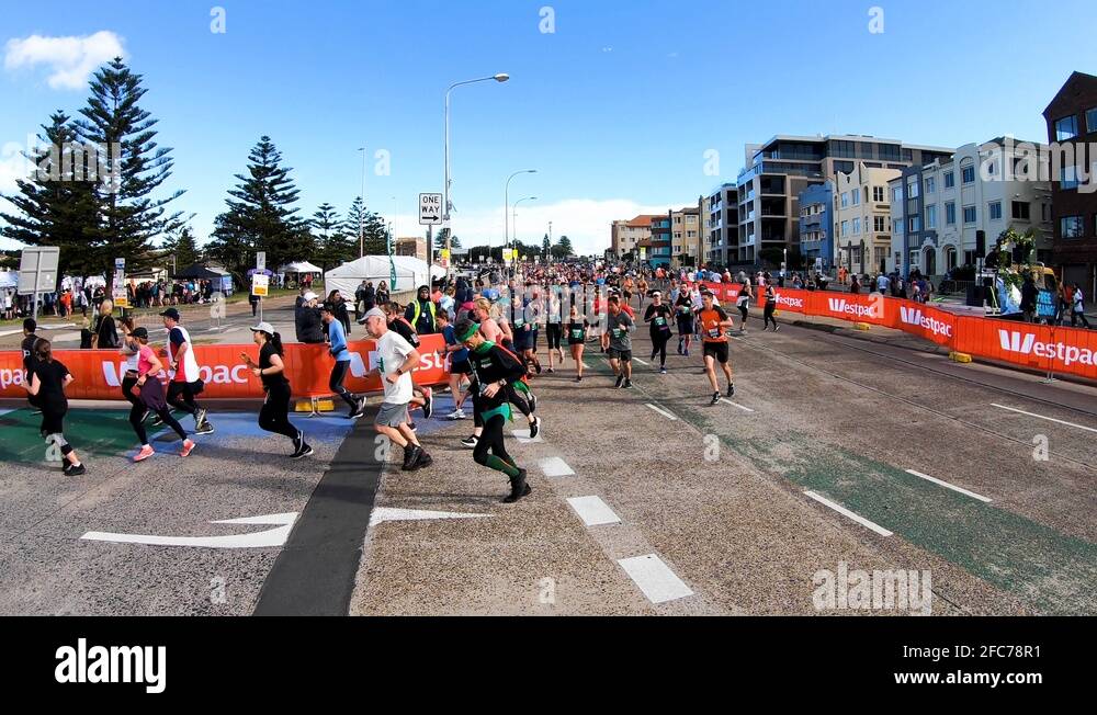 Final corner Stock Videos & Footage - HD and 4K Video Clips - Alamy