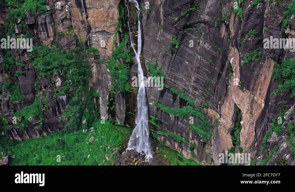 Jogini waterfall Stock Videos & Footage - HD and 4K Video Clips - Alamy