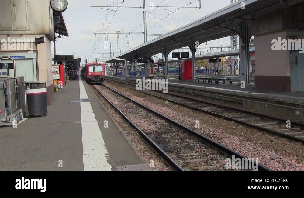 Montpellier train station Stock Videos & Footage - HD and 4K Video ...