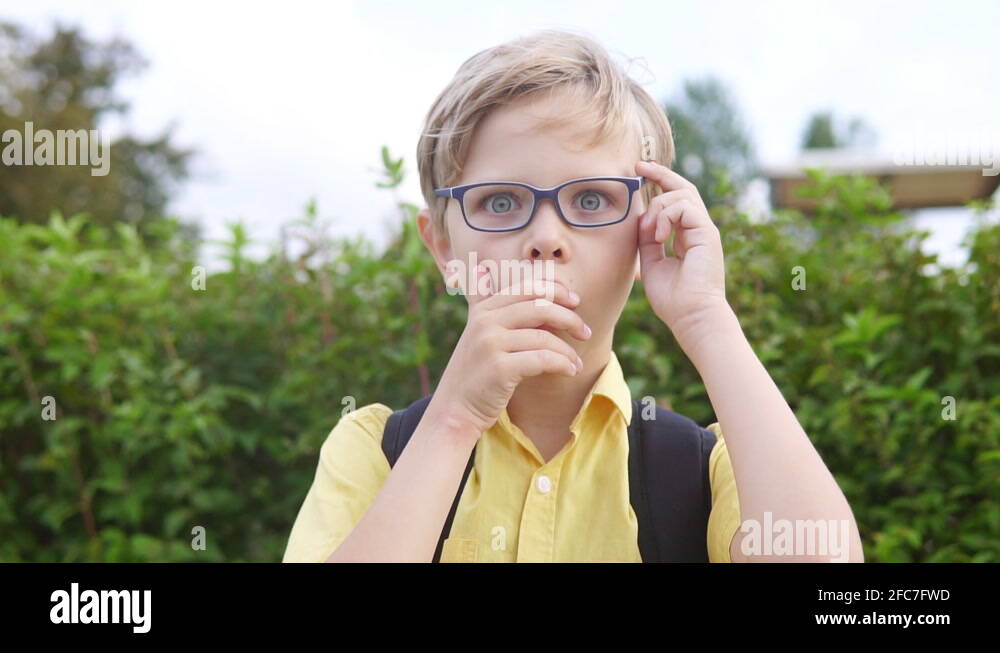 Child surprised and scared Stock Videos & Footage - HD and 4K Video ...