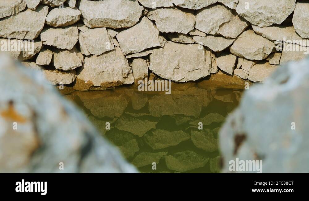 Roman well Stock Videos & Footage - HD and 4K Video Clips - Alamy