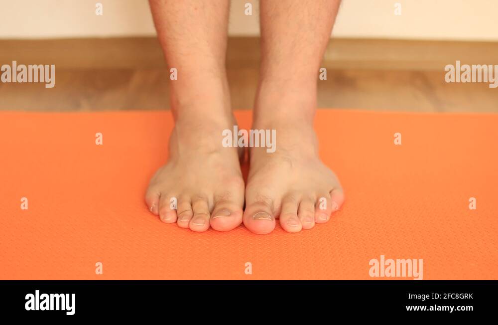 Man feet and toes Stock Videos & Footage - HD and 4K Video Clips - Alamy
