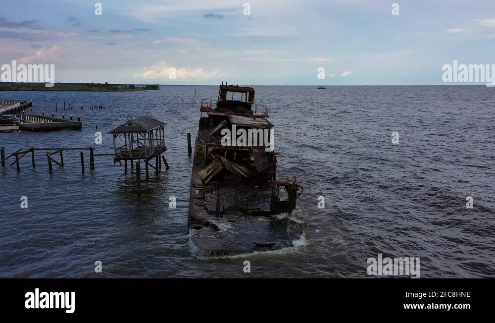Boat bunker Stock Videos & Footage - HD and 4K Video Clips - Alamy