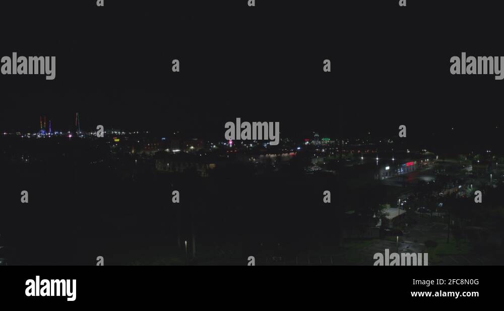 Vertical lightning bolt Stock Videos & Footage - HD and 4K Video Clips ...